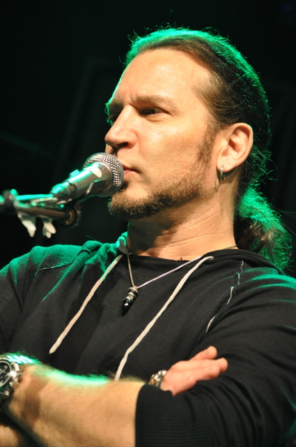 ERIC SINGER